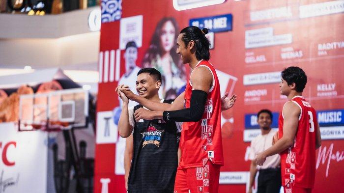Duel Tim Raditya Dika Vs Sean Gelael dan Scrimmage Game Ramaikan KFC ...