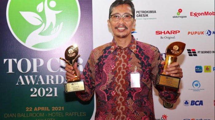 Bank Jatim Raih Dua Penghargaan pada Ajang TOP CSR Awards 2021 - Surya.co.id