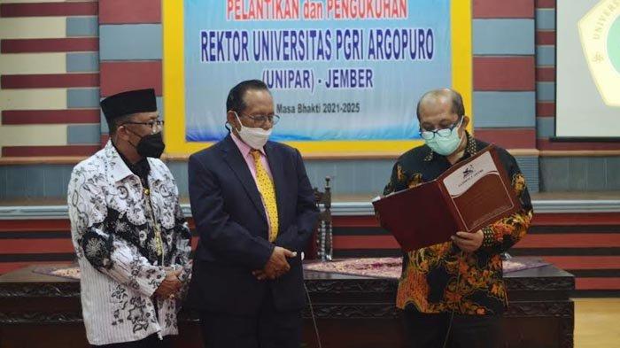 Semakin Dinamis, IKIP PGRI Jember Resmi Alih Status Menjadi Universitas ...
