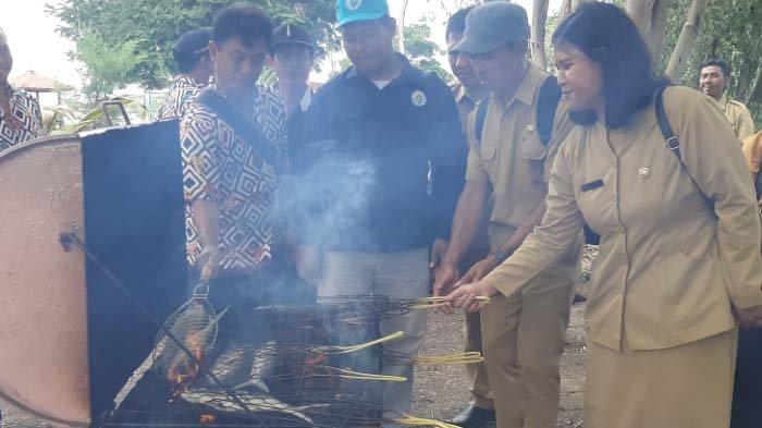 Muara Bengawan Solo (MBS), Wisata Kuliner Pesisir Gresik: Pengunjung ...