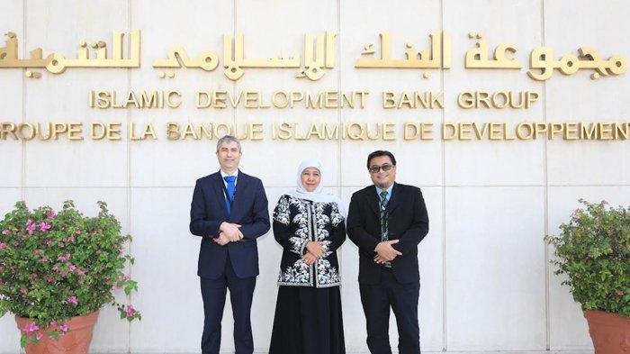 Gandeng Islamic Development Bank Jeddah, Gubernur Khofifah Percepat ...