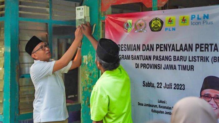 PLN UID Jatim Bantuan Pasang Baru Listrik Gratis kepada 988 Rumah Tangga Tidak Mampu di Jember ...