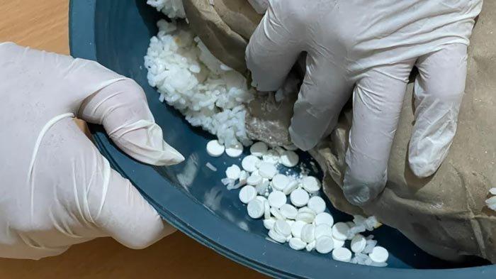 Pasutri Seludupkan Pil Dobel L ke dalam Lapas Kelas IIB Lumajang, Pakai ...