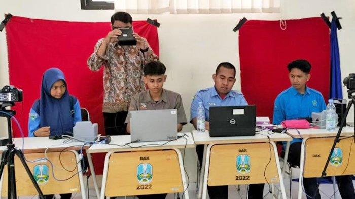 Perekaman e-KTP Calon Pemilih Baru Pemilu 2024 di Kabupaten Mojokerto Capai 99,54 Persen - Surya ...