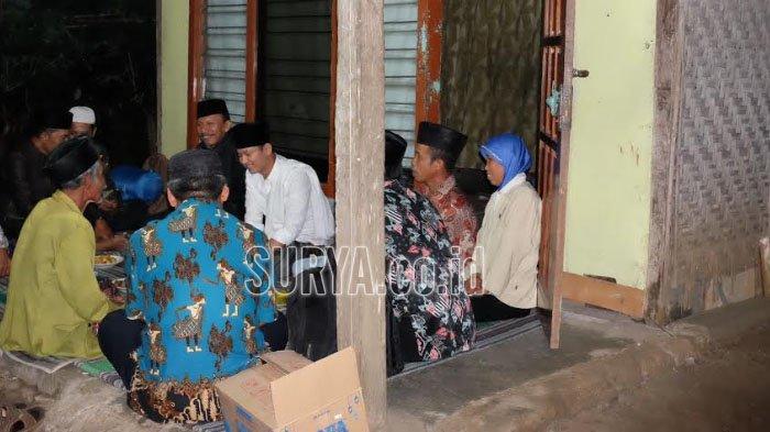 Nginap di Rumah Warga Desa Puru, Mas Ipin Ngobrol Soal Susu Kambing hingga Trenggalek Zaman Dulu ...