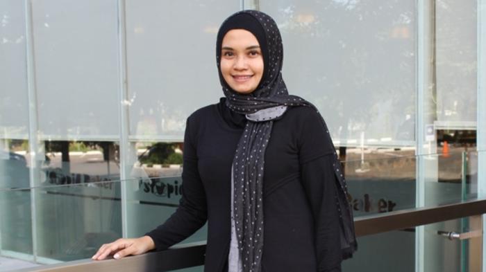 Tak Hanya Belanja, Inilah Yang Dilakukan Poppy Saat Traveling ke Luar ...