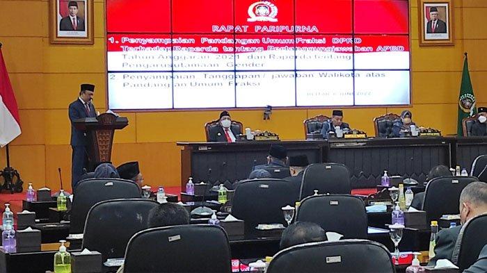 DPRD Kota Blitar Rapat Paripurna Pandangan Umum Fraksi Terhadap Raperda Pertanggungjawaban APBD ...