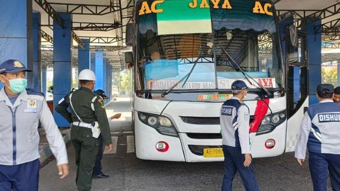 Langgar Masa Uji Kendaraan, Puluhan Angkutan Umum Terjaring Razia di Terminal Kertajaya ...
