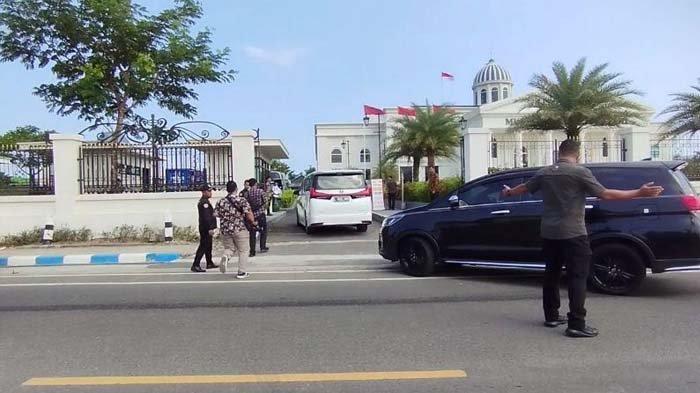 Selain Bertemu 4 Mata dengan SBY, Anies Baswedan ke Pacitan Hadiri ... Selain Bertemu 4 Mata dengan SBY, Anies Baswedan ke Pacitan Hadiri ...