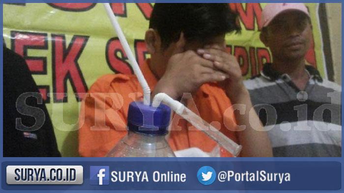 Kebiasaan Nyeleneh Vocalis Band Metal Ini Berujung Bui - Surya.co.id