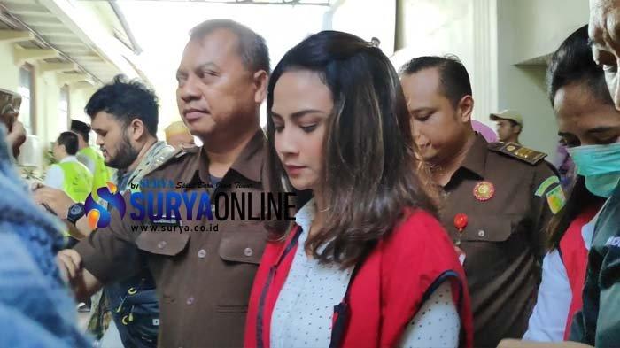 Fakta Sidang Prostitusi Online, Ada Bus Plat Merah 'Ikut' Jemput ...