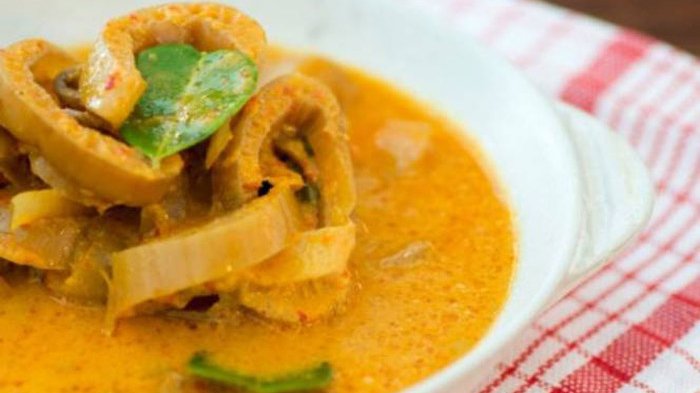 Menyantap Sayur Ares Pisang Suguhan Mewah Khas Lombok - Surya.co.id