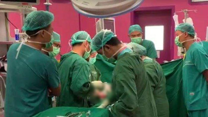Operasi Pemisahan Bayi Kembar Siam Asal Pasuruan di RSSA Malang, Butuhkan Waktu Satu Jam - Surya ...