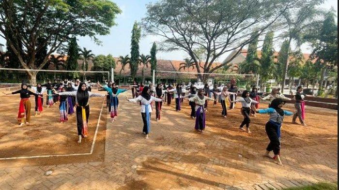Ratusan Penari Tari Bedoyo Putri Mojosakti MajaFest 2023 Mojokerto Siap ...