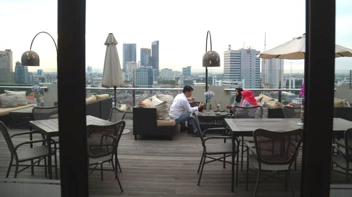 Menikmati Sensasi Makan di Ketinggian, Sky 36 Restaurant Alternatifnya ...