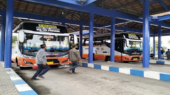 Tarif Bus Surabaya-Blitar Jadi Rp 65 Ribu saat Arus Mudik Lebaran 2023 - Surya.co.id