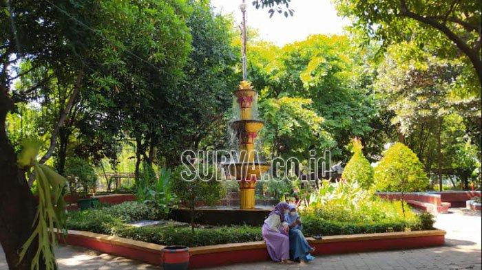 Suasana Taman Flora Bratang Kota Surabaya yang Kembali Dibuka di Masa ...
