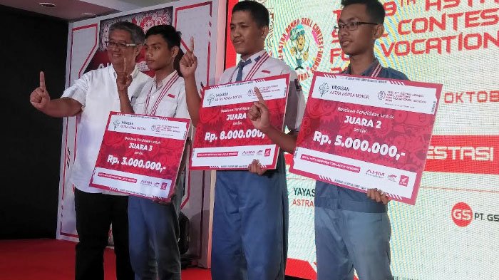 Siswa SMK Negeri 1 Bendo Magetan Juara AHSC 2018: Syahroni Mengaku sempat Kangen Rumah - Surya.co.id