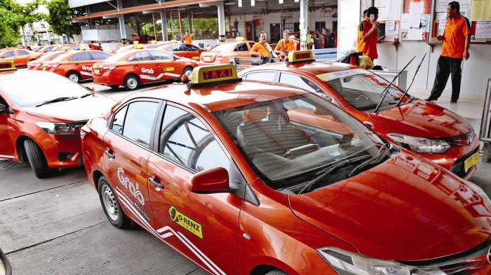 Besok, Ribuan Driver Taksi Online Turun Jalan di Surabaya, Protes soal ...