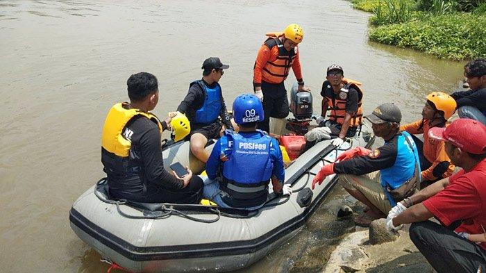 Hilang 2 Hari di Sungai Brantas Jombang, Dua Pelajar Asal Mojokerto Ditemukan Meninggal Dunia ...