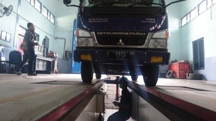 Resmi, Uji Kir di Sidoarjo Pakai Smart Card - Surya.co.id