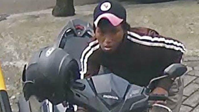 Ini Wajah Maling Motor yang Terekam CCTV Saat Beraksi di Embong ...