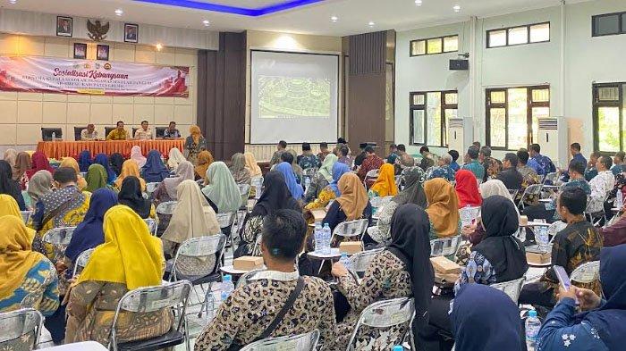 Cegah Masuknya Radikalisme Lewat Sekolah, Densus 88 Anti Teror Beri Sosialisasi Kebangsaan di ...