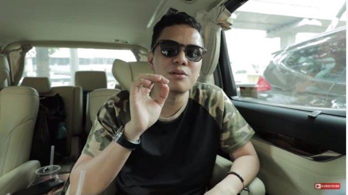 Biodata Arief Muhammad, Youtuber Viral karena Baliho 'Siap Menjadi ...