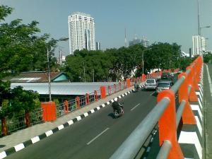 Wisata Riskan Viaduk Gubeng - Surya.co.id