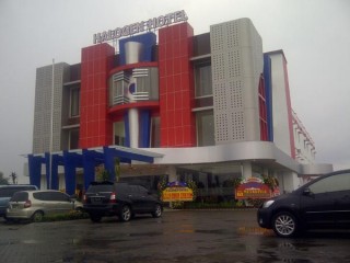 Halogen Hotel Dekati Bandara Internasional Juanda - Surya.co.id
