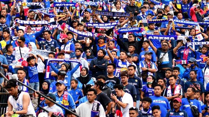 Dipermalukan Persib Bandung, Aremania Kecewa dengan Formasi Arema FC ...