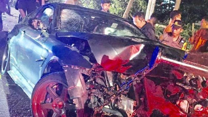 Diduga Pengemudi Mabuk, Mobil BMW Tabrak Tiga Motor di Surabaya Jelang Subuh, 1 Orang Tewas ...