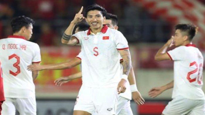 Biodata Doan Van Hau, Pemain Vietnam yang Main Licik, Dulu Injak Evan ...