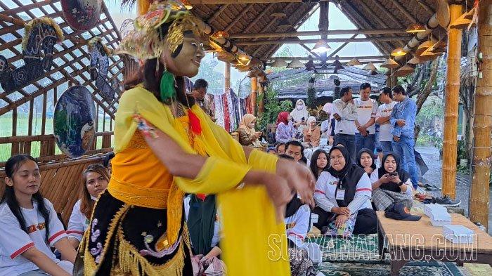 Ada Workshop Kriya Topeng, Membatik Hingga Lomba Mewarnai dalam ...