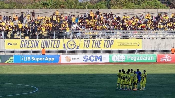 Persebaya Batal Jamu Persis Solo di Stadion Gelora Joko Samudro, Gresik ...