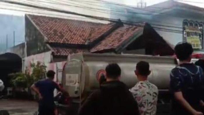 Ribut Gegara Warisan, Kakak Kandung Bakar Rumah Adiknya di Kaliwungu Jombang - Suryamalang.com