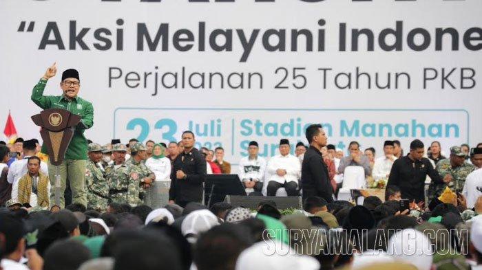 Kader PKB Teriak Cak Imin Presiden 2024 di Hadapan Jokowi saat Acara di Stadion Manahan, Solo ...