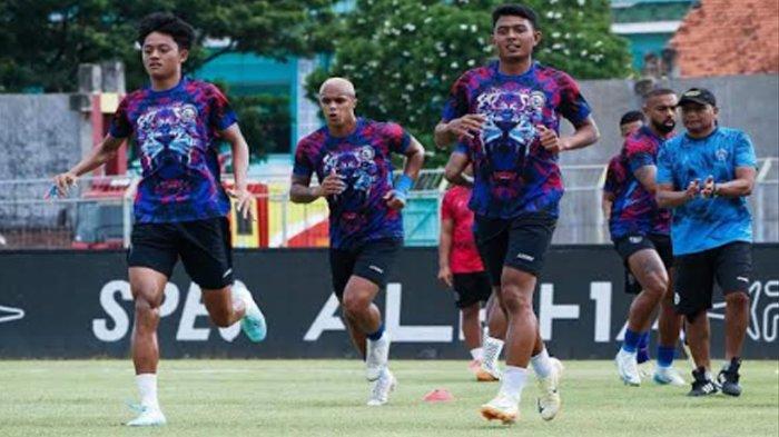 Arema FC Target Masuk 4 Besar untuk Tutup Putaran Pertama Liga 1 2024/2025 - Suryamalang.com