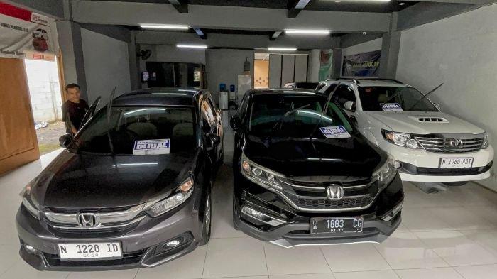 LEBIH BAIK Beli Mobil Bekas Cash Atau Kredit? Begini Saran Owner ...