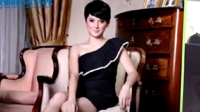 Kabar Andhara Early Tak Jadi Artis Lagi Kini Jadi Sopir Anak Sekolah, Ikut Jualan Dimsum di ...