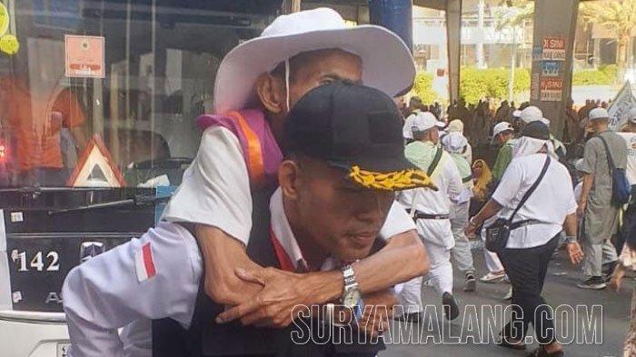Jalur ke Mahbas Jin Macet, Sebagian Jamaah Haji Pilih Jalan Dikawal ... Jalur ke Mahbas Jin Macet, Sebagian Jamaah Haji Pilih Jalan Dikawal ...