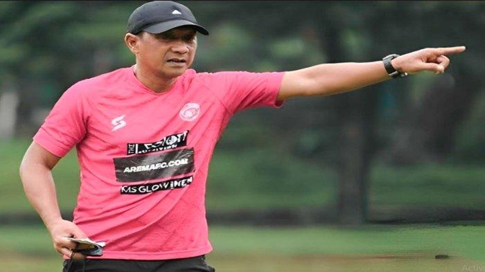 Mantan Pelatih Arema FC Siap Antar Persibo Bojonegoro Arungi Liga 3 ... Mantan Pelatih Arema FC Siap Antar Persibo Bojonegoro Arungi Liga 3 ...