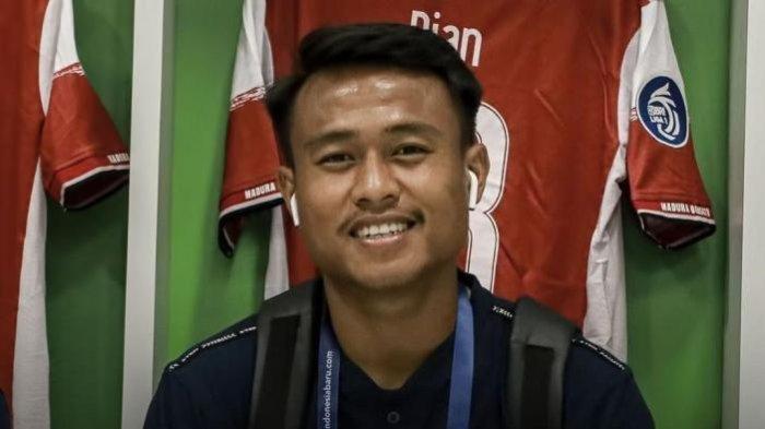 Ricky Ariansyah Pemain Madura United Tak Sadarkan Diri di Lapangan, Begini Kondisinya Sekarang ...