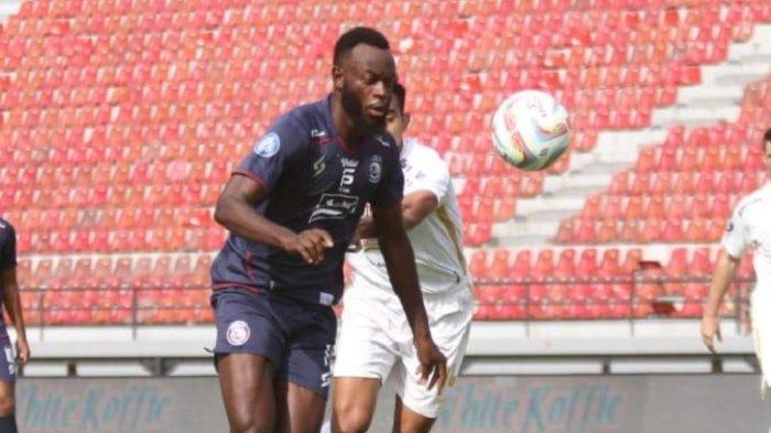 Charles Lokolingoy Mendadak Gacor Bersama Arema FC, Ada Peran Penting ...