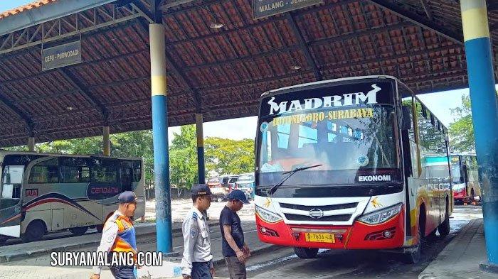 2.931 Orang Masuk Bojonegoro Lewat Terminal Rajekwesi, 8 April 2024 ...