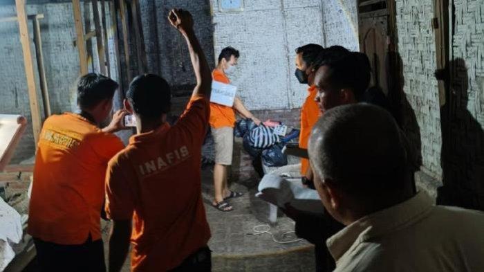 Polda Jatim Gelar Rekonstruksi Mutilasi Uswatun Khasanah di Tulungagung, Adegan di Desa Gombang ...