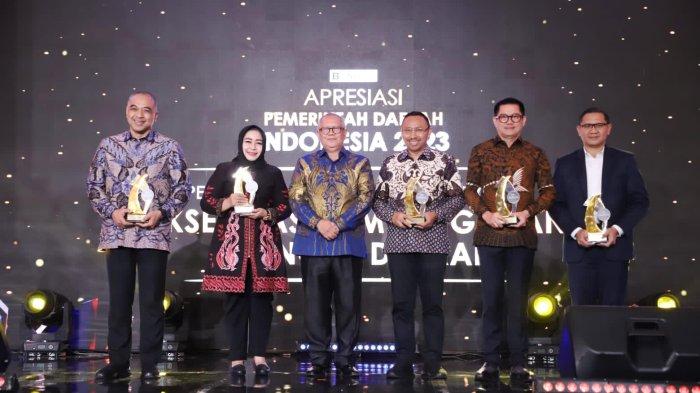 Pemkot Batu Raih APDI 2023 Kategori Akselerasi Pembangunan Ekonomi Daerah - Suryamalang.com