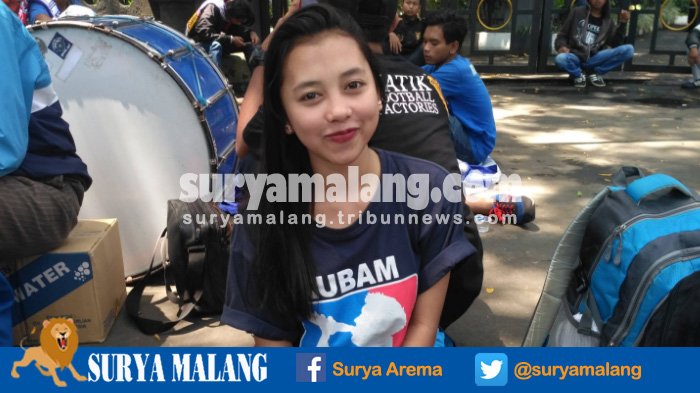 Kodew Sinam Ini Rela Lakukan Apa pun Demi Nonton Arema di Stadion ...
