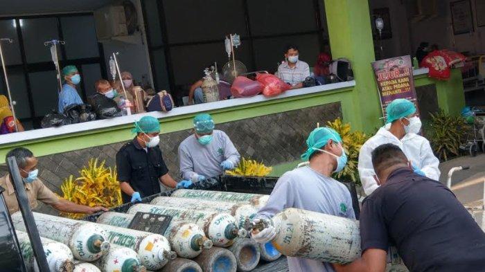 Ruangan Sudah Penuh, Pasien IGD di RSUD dr Soedomo Trenggalek Dirawat ...