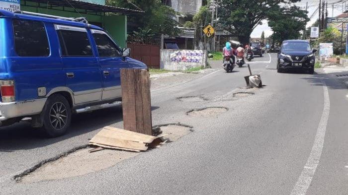 Pemkot Malang Butuh Dana Rp 16,5 Miliar untuk Perbaikan Jalan Berlubang dan Jalan Rusak ...